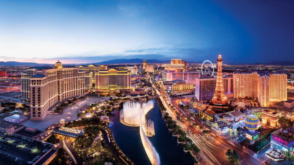 Flights Denver to Las Vegas | Travel On A Budget